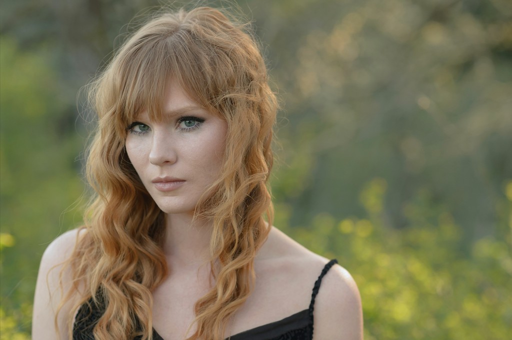 miranda-b - Paint The Moon